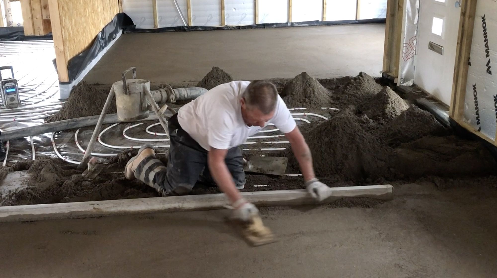PBR | Floor Screeding