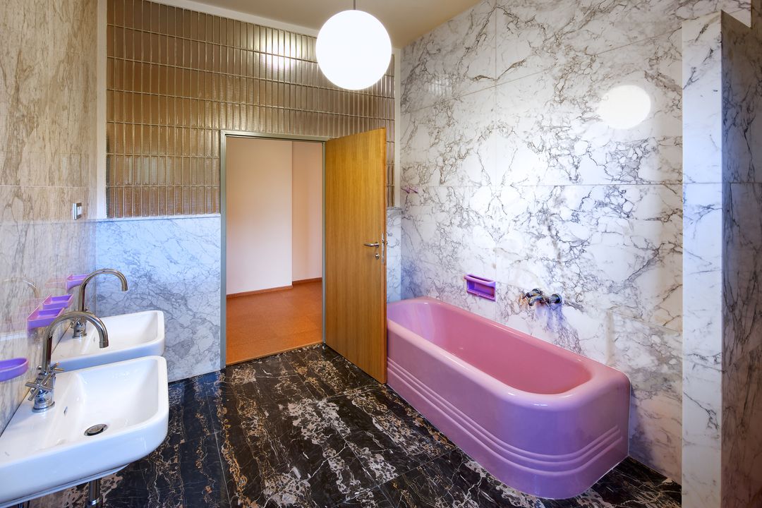 Vila Volman | History