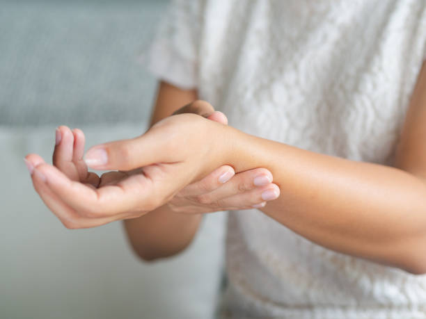 Pins and needles is a common sensation | Hyperhealth
