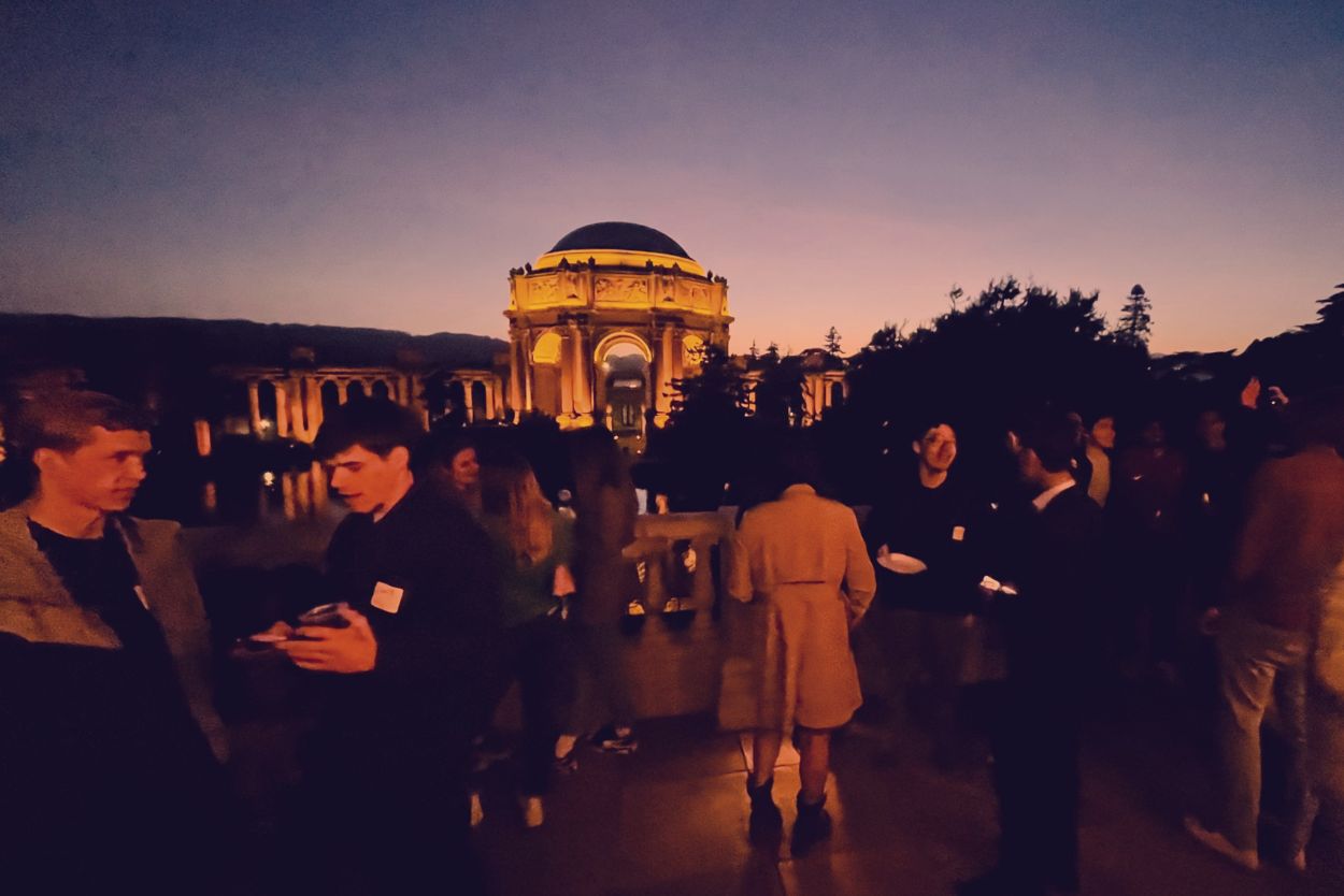 Founders Village | The largest active community of Founders and investors in Bay area