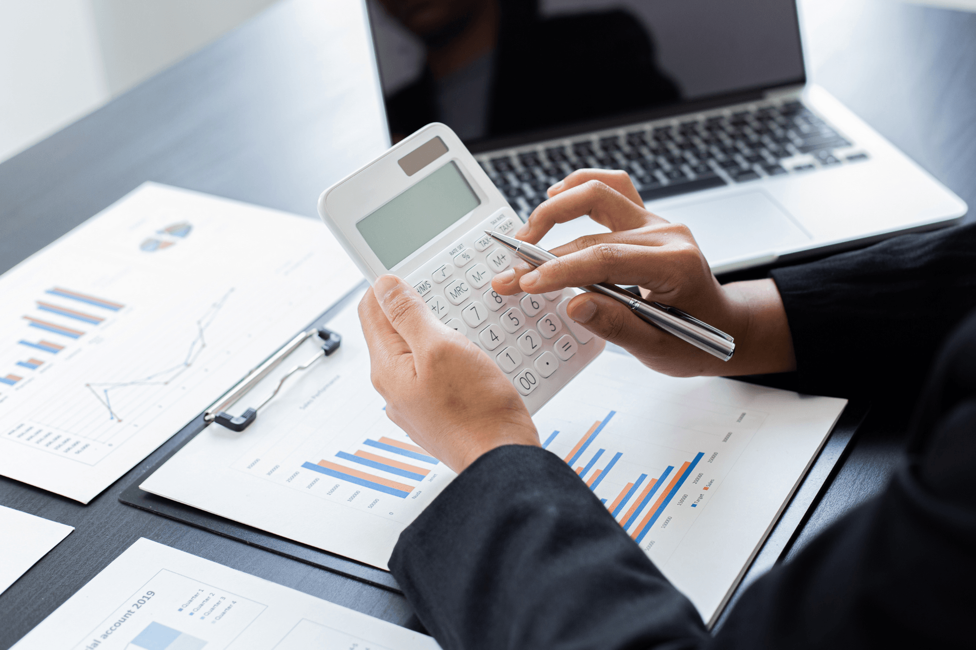 Recurring Revenue: Types, Formula, and How to Improve It