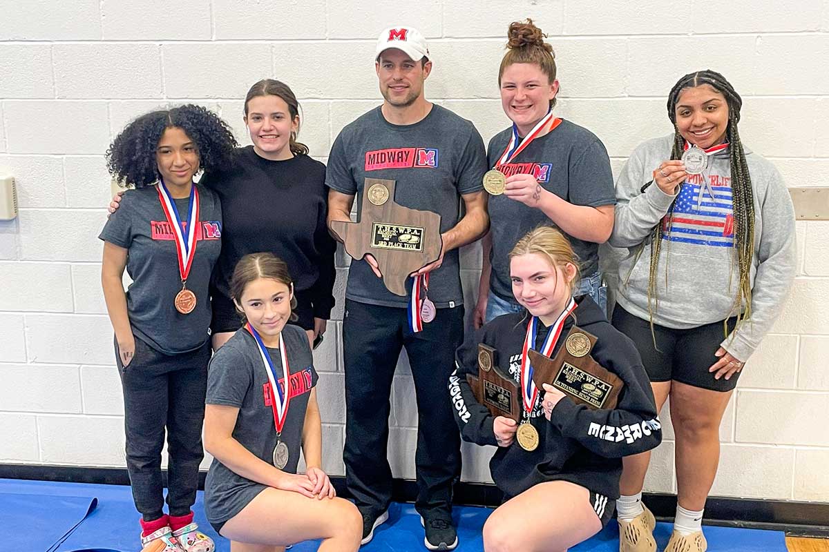 PNN News: Powerlifting Powerhouses: Girls Take Highest Number to State ...
