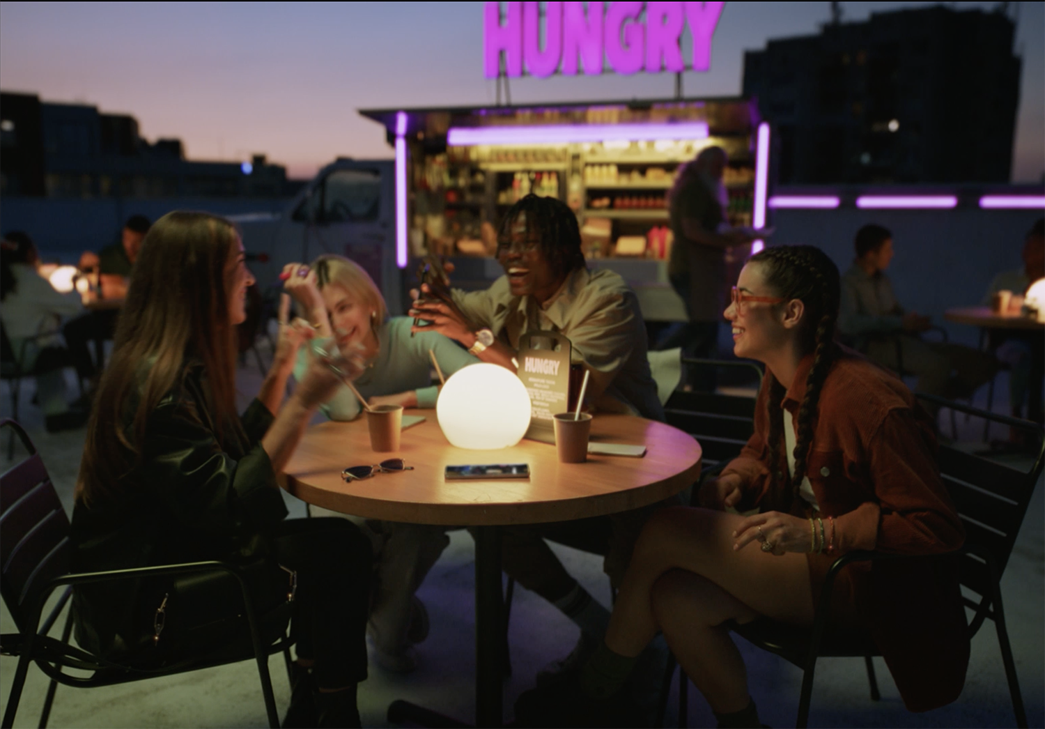 Oppo Pierre Davy - Director