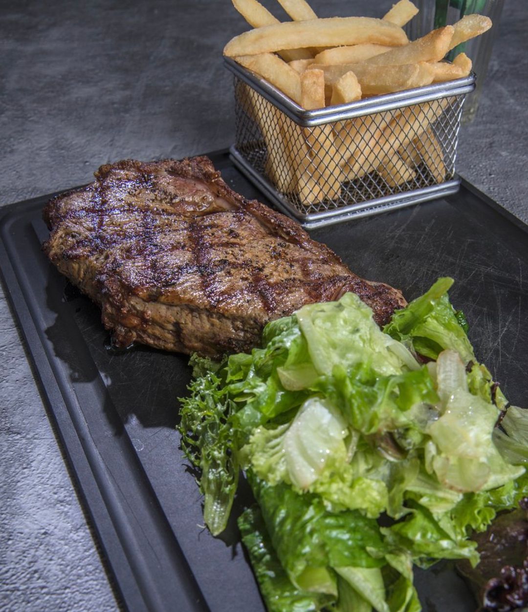 Gallery - Two Frenchies Restaurant