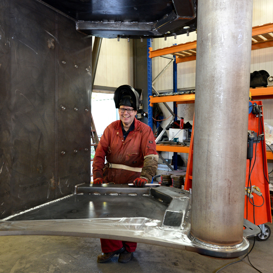 M Lloyd Engineering Ltd | About| Designer & Manufacturer of Rotastar and Starter screening buckets