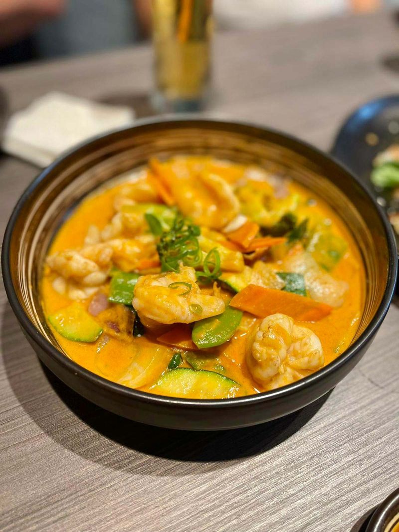 Sajado Wok cuisine im Gleis//Garten