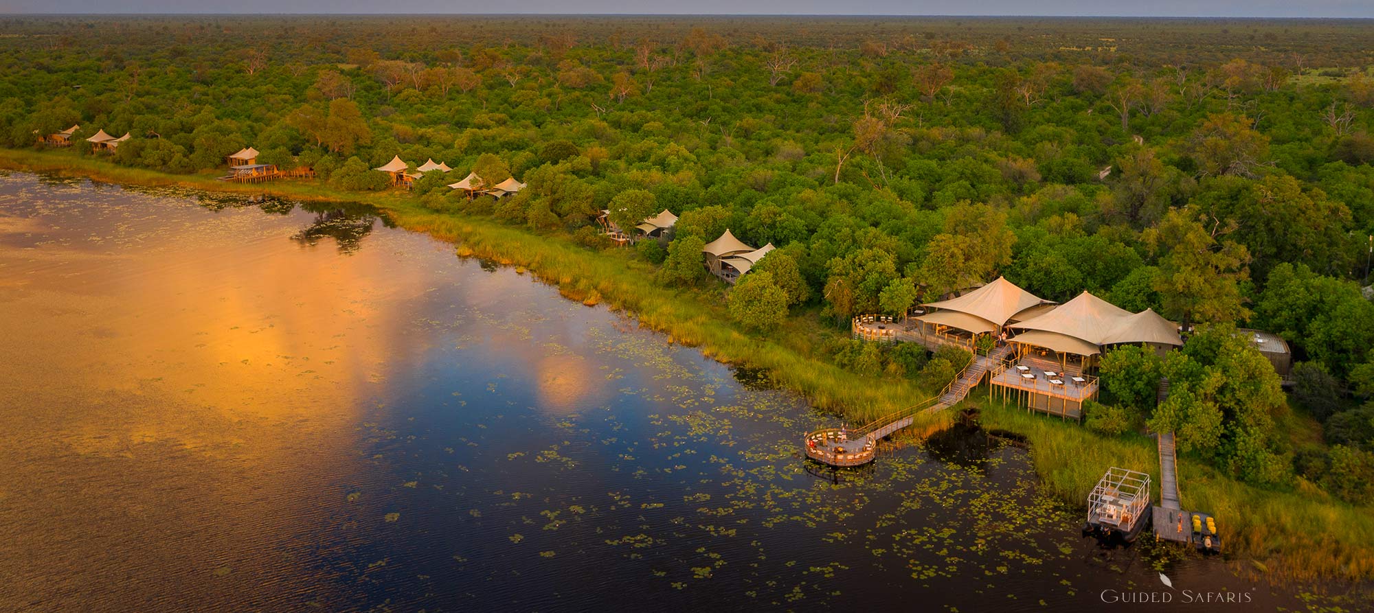 Duma Tau Camp, Botswana - Luxury Safari Lodges