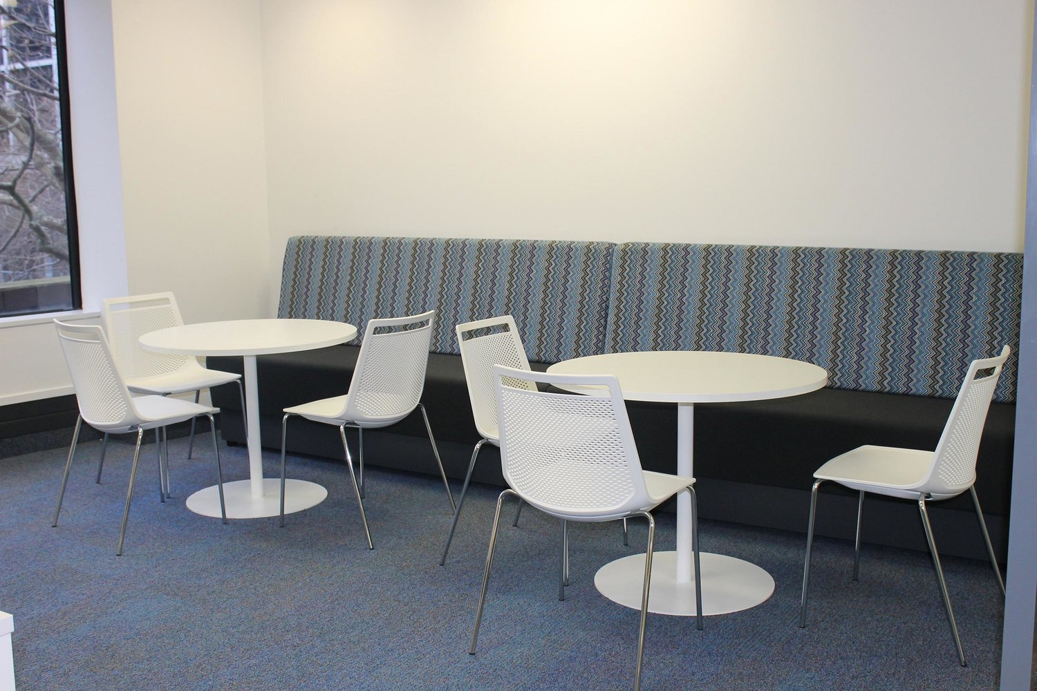 Pedestal Base Meeting / Breakout Table | SmartSpace
