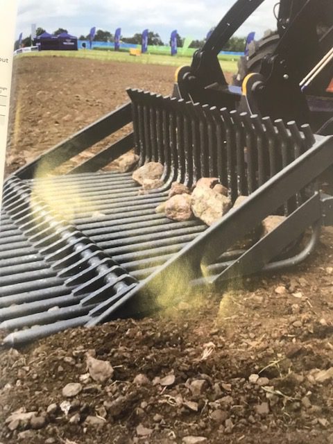 Stone bucket Tractor Euro hitch 1500mm - Available from Tasquip