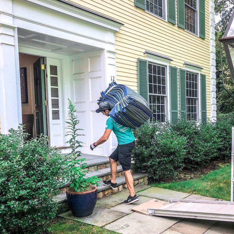 Boston Movers 🚚 - Moving Help in Boston | Award Winning Service