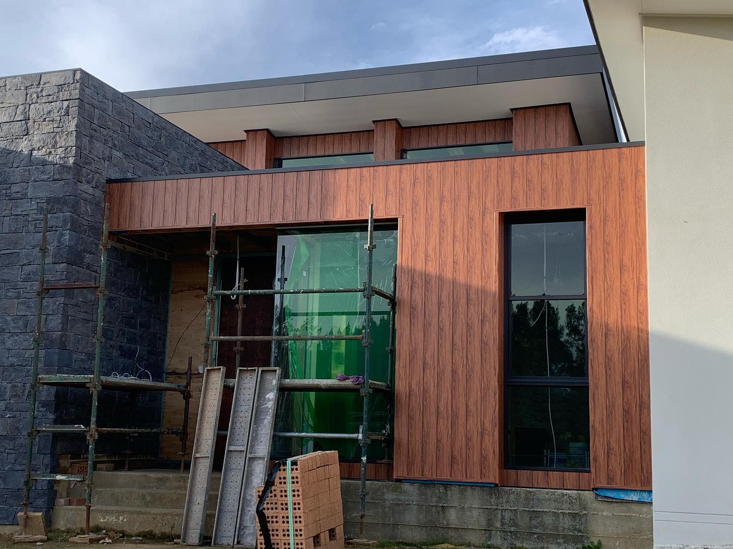 Cladding Installation Sydney | MVR Carpentry | Expert Cladding Services