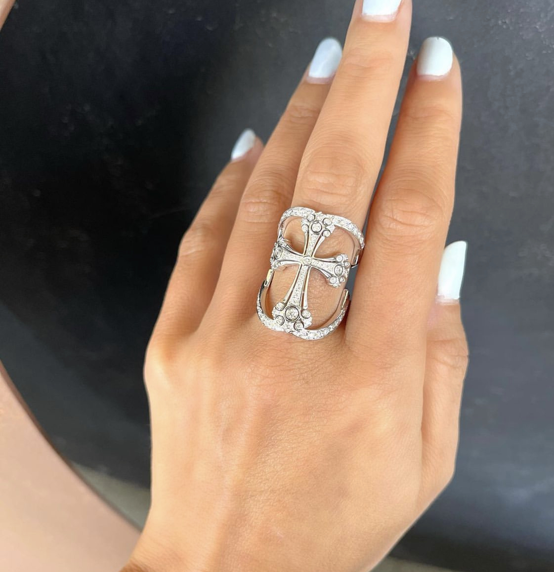 Limelight Nova | Loree Rodkin | Gold Cross Ring