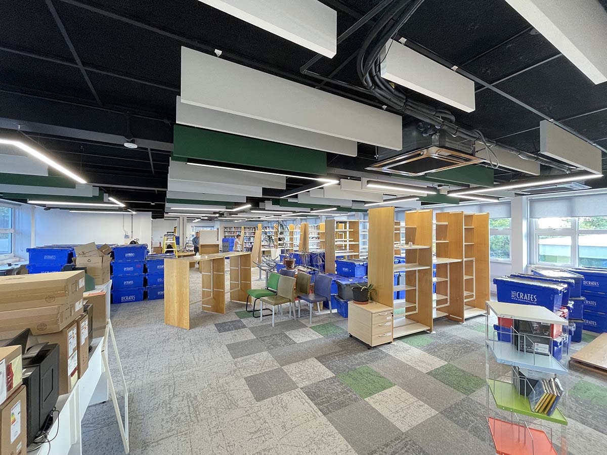 Newstead Wood School Library | Clive Graham Associates