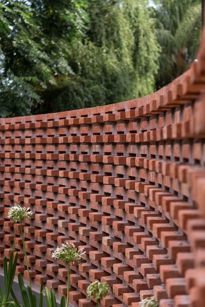 Wirecut Bricks, Terracotta Bricks, Perforated Bricks