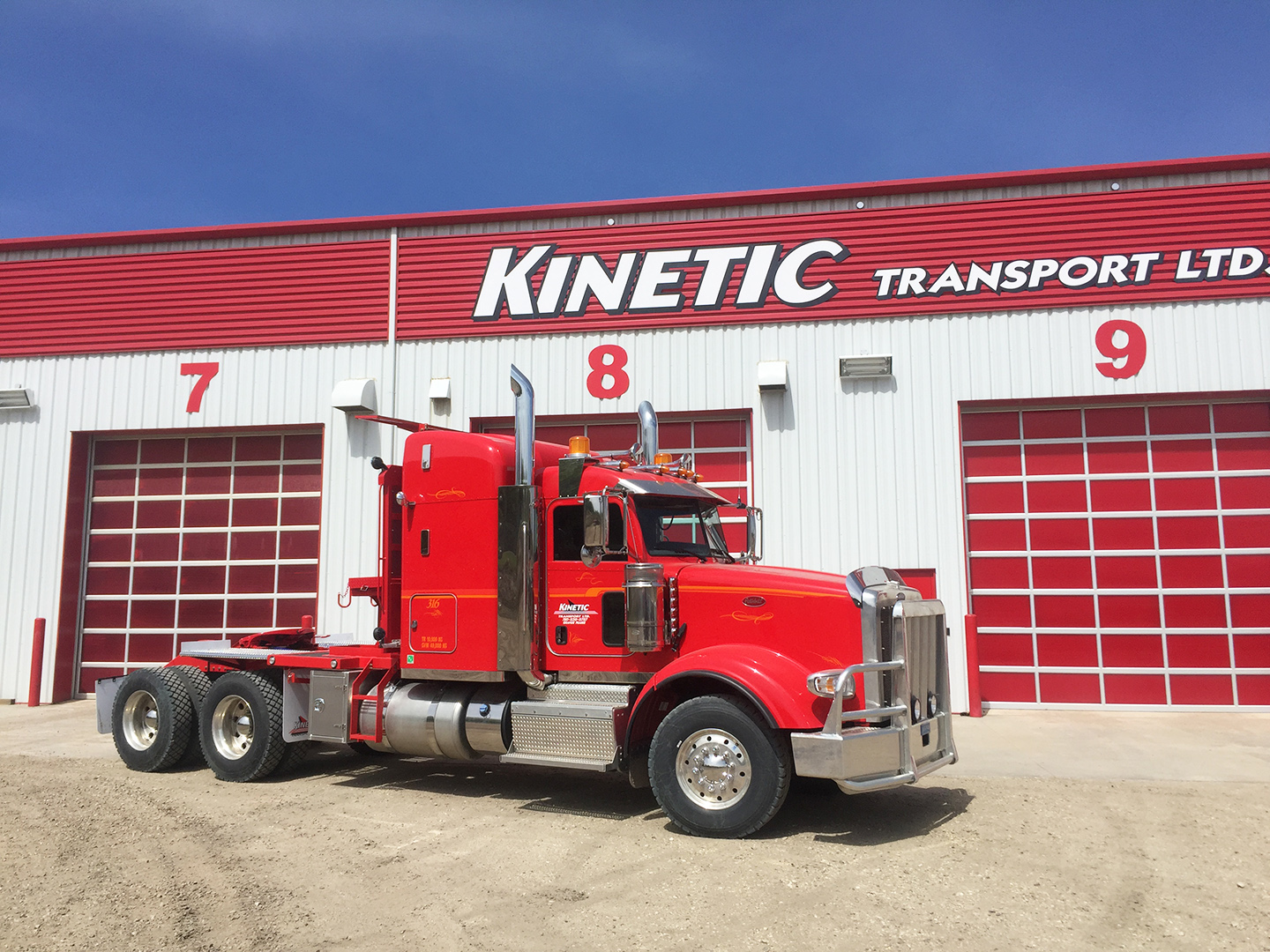 Kinetic Transport Fleets