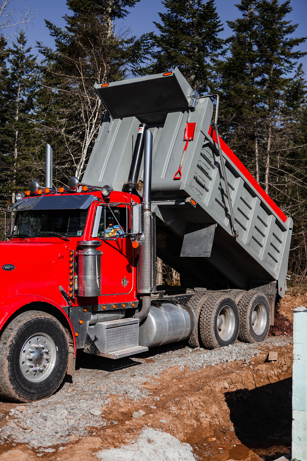 Gravel, Sand, & Top Soil | McCormick Landscaping