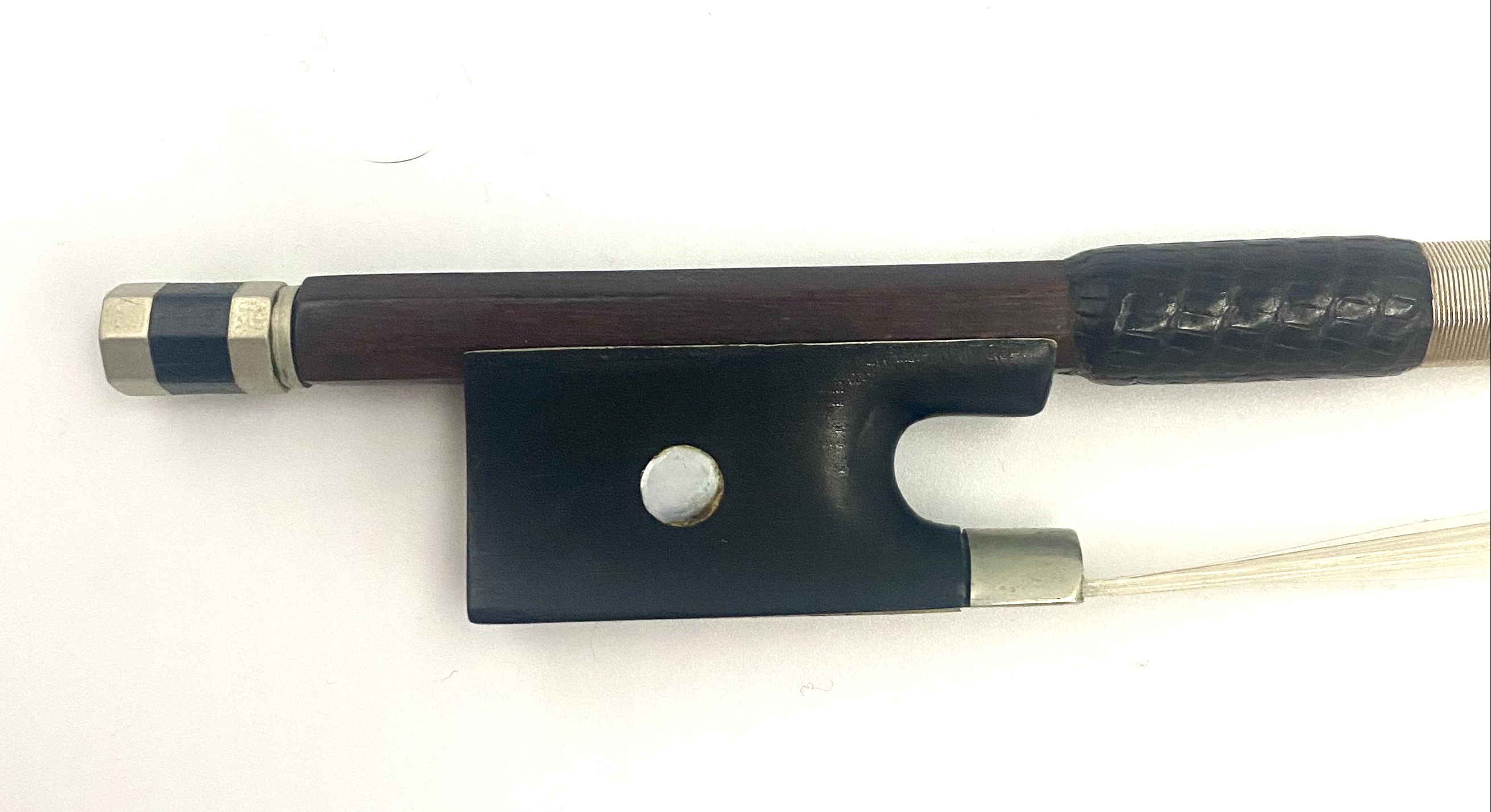 Fine Instruments & Bows