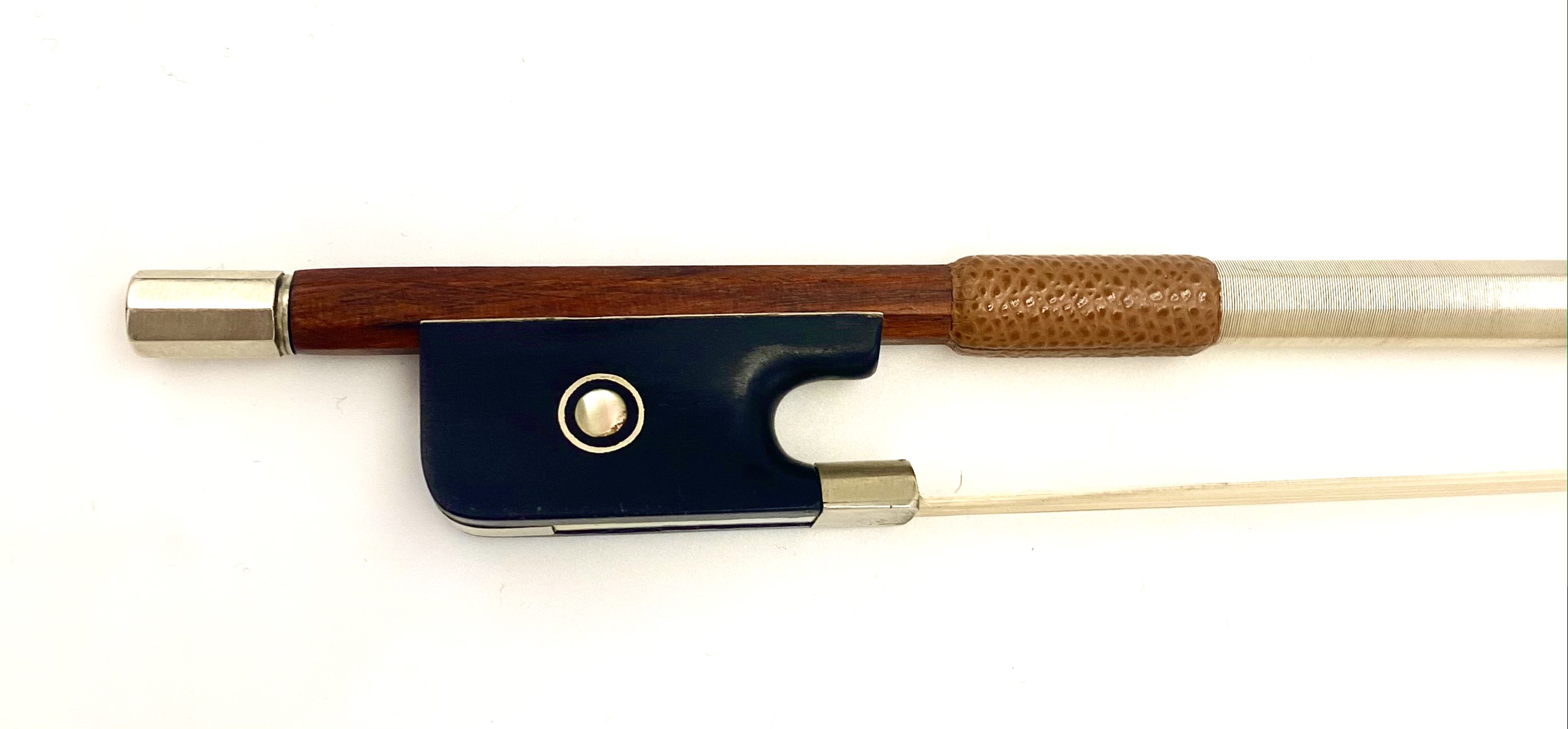 Fine Instruments & Bows