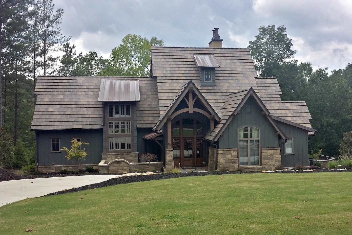 Sentinel Roofing | Home