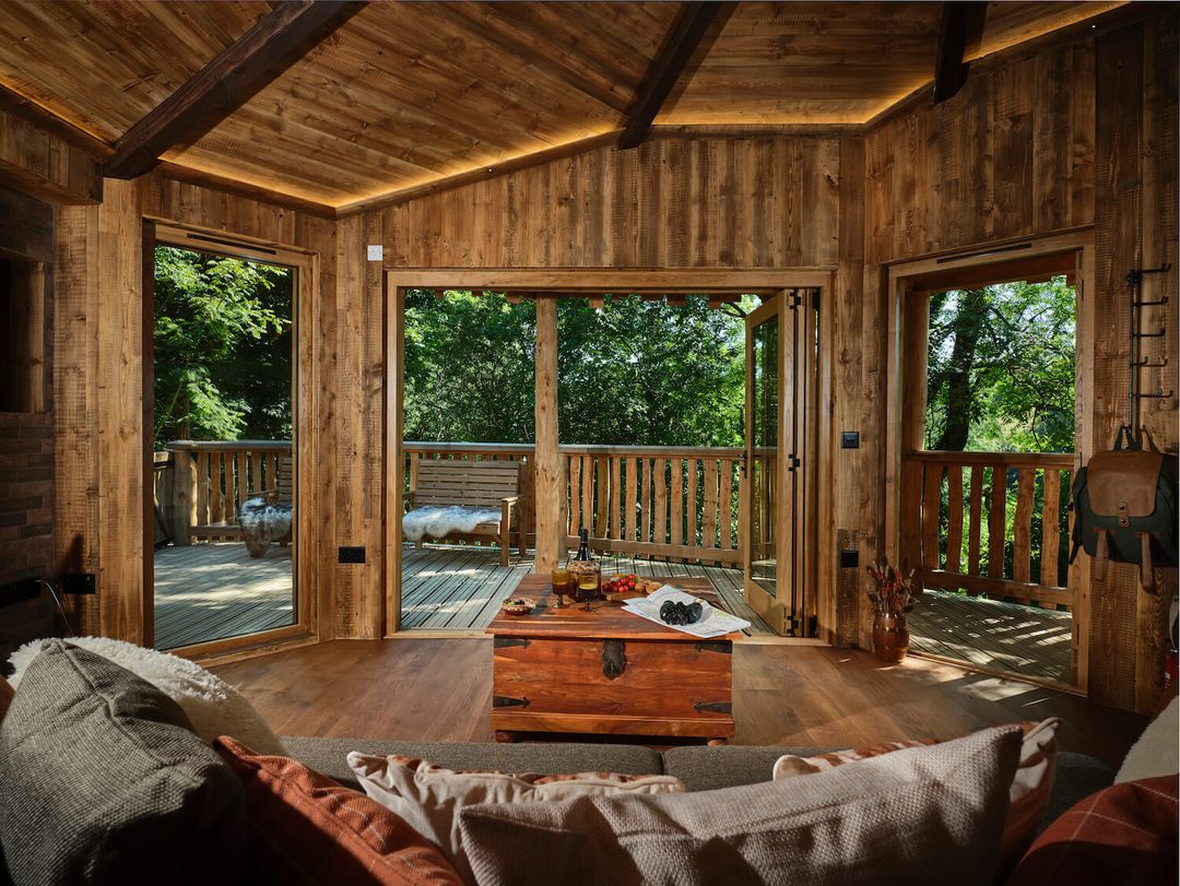 Luxury Designer Treehouse holiday in North Devon