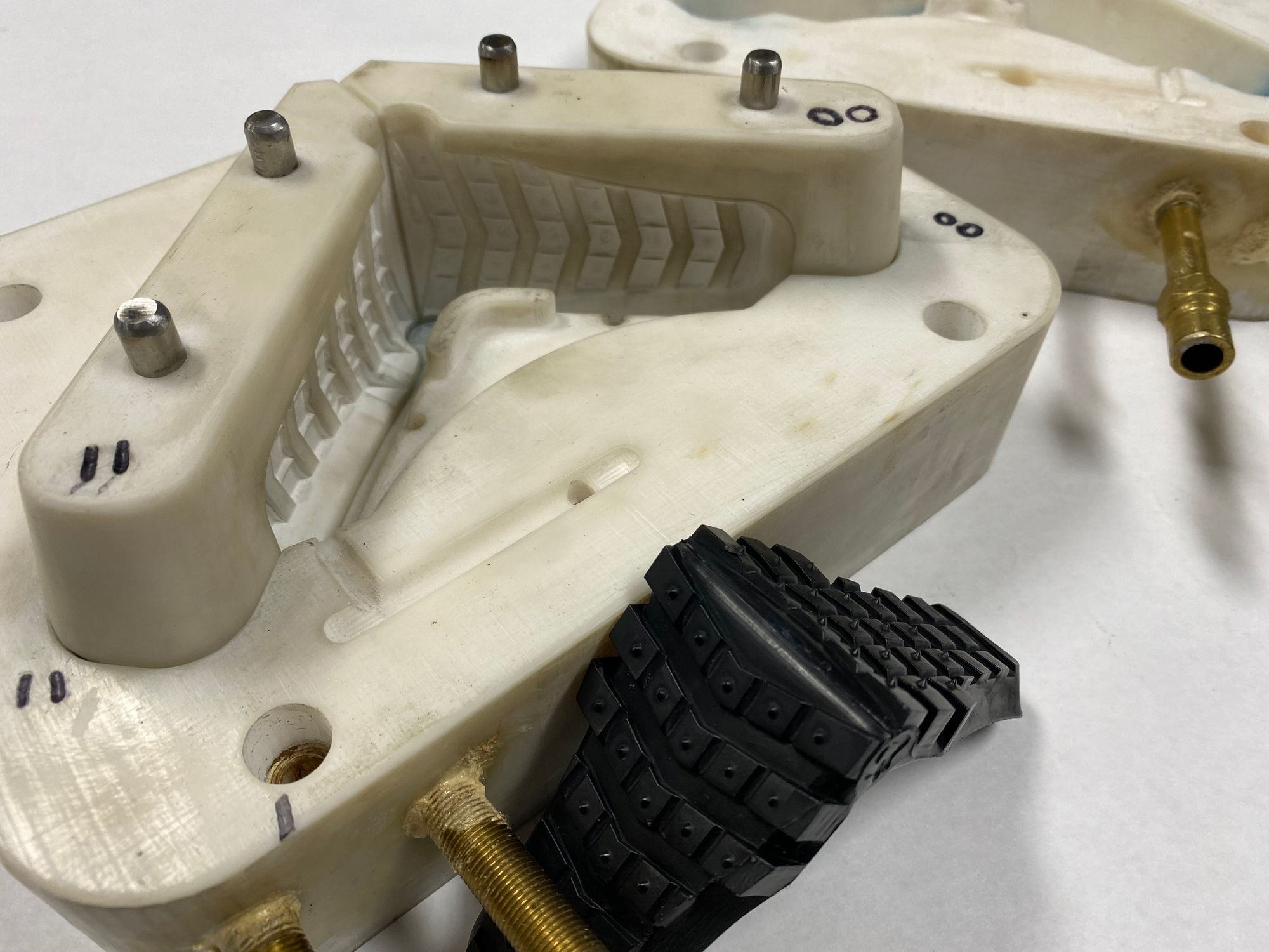 Plastic Injection Molded parts within two weeks. | Rapid Molding with ...