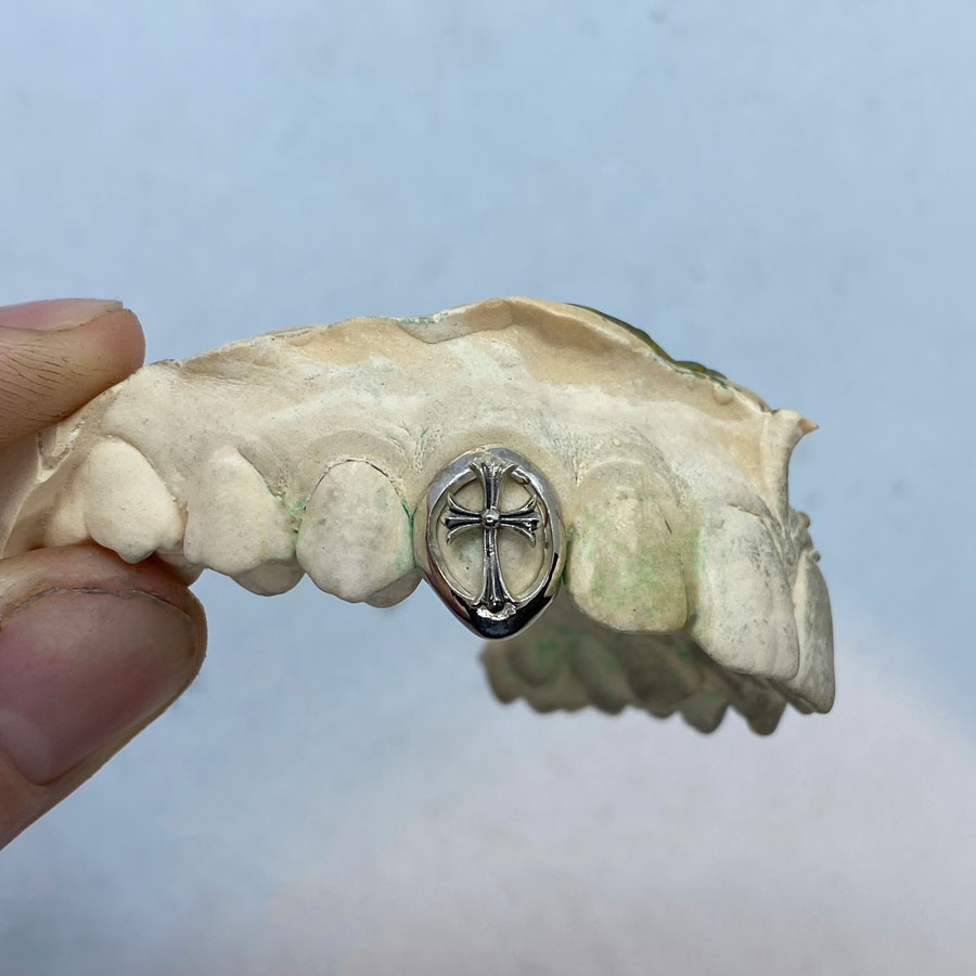 CH Cross Window | Pearl Set Studio - Grillz