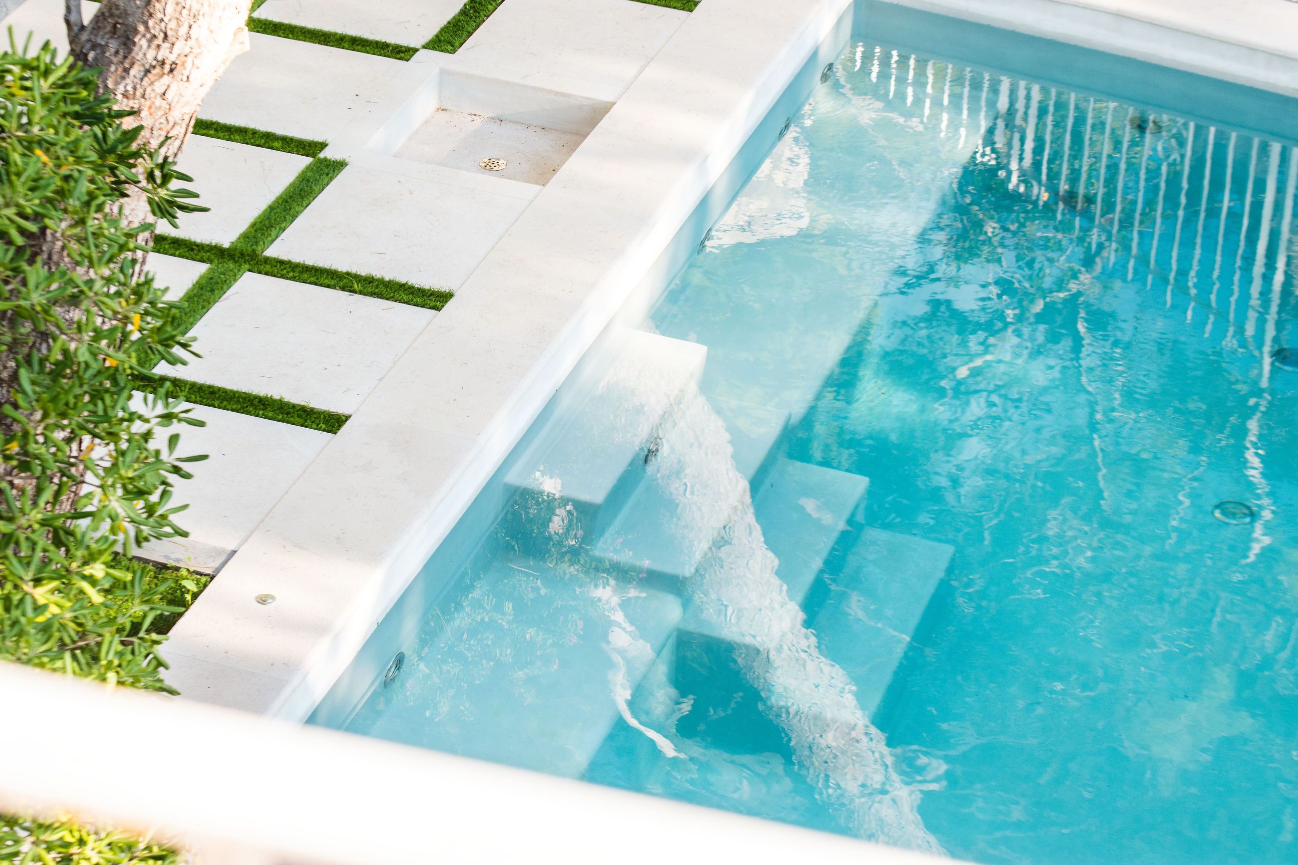 Luxury Microplaster and Waterproofing | SKIN Microplaster