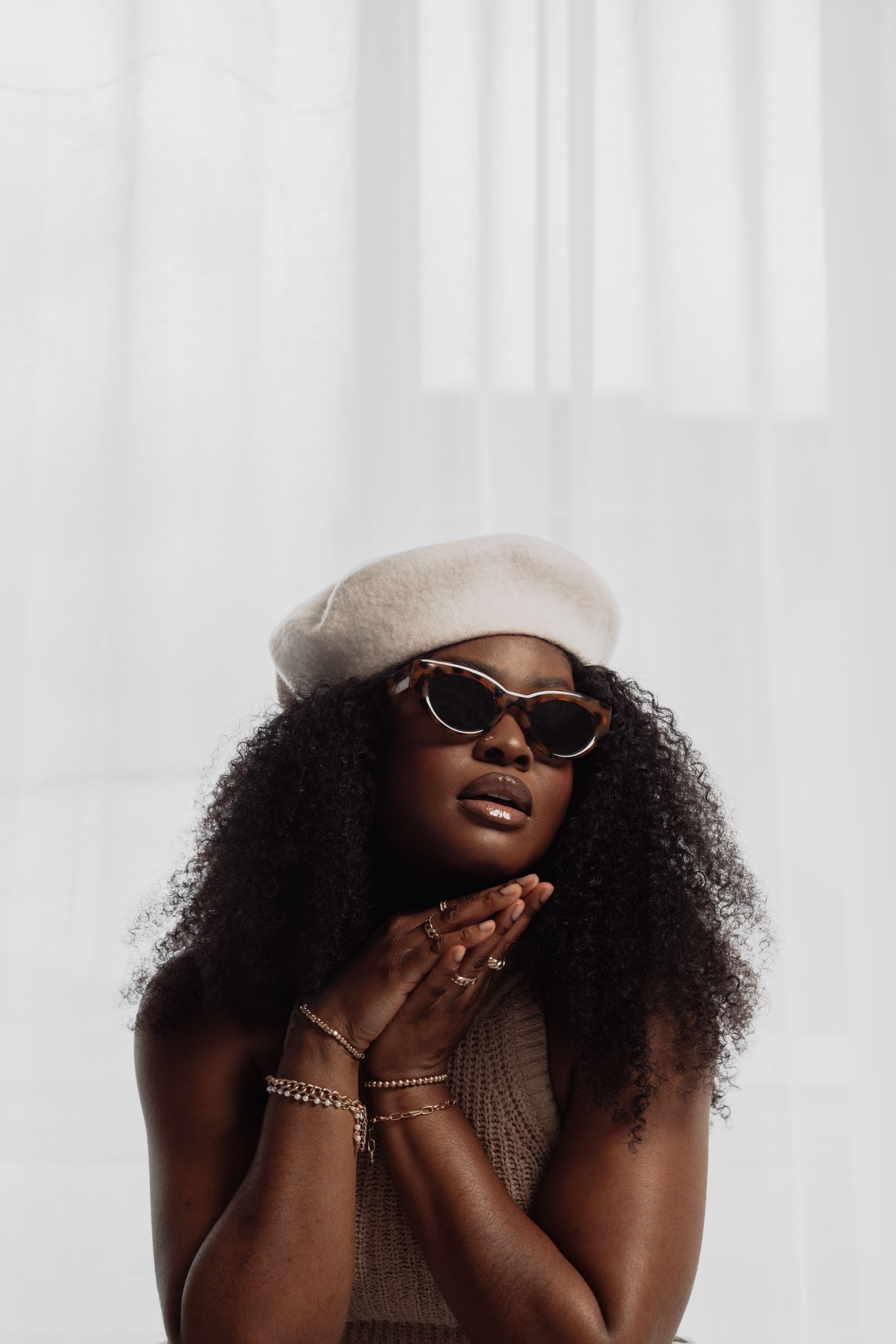 Deeds Magazine - An Interview With Aqylia