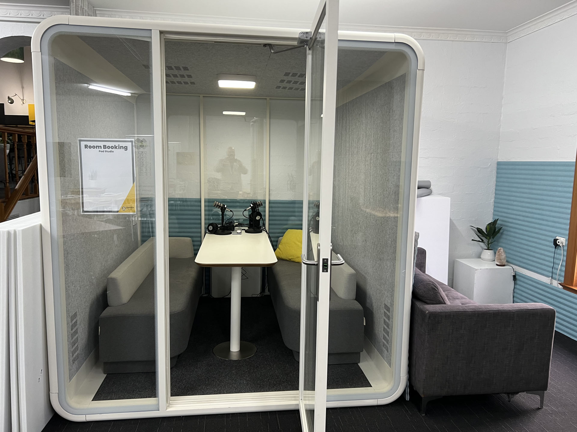 Book a pod - Barossa Regional University Campus