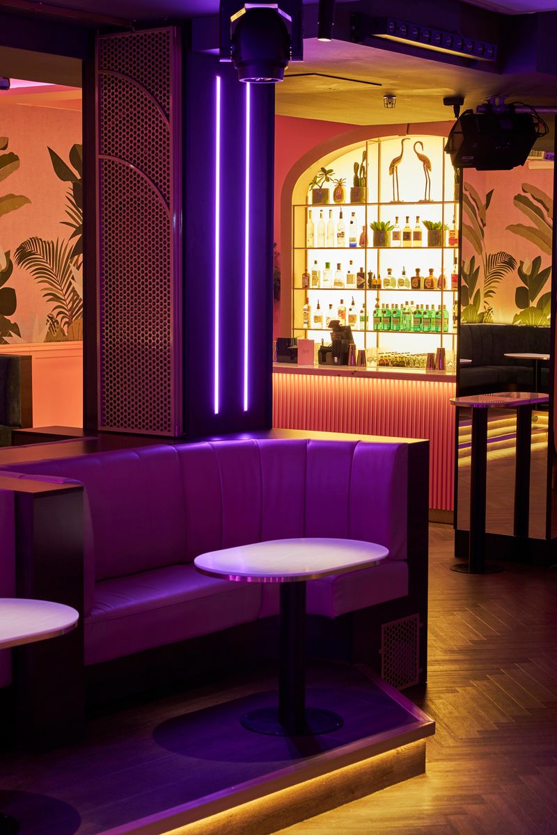 Curious Yellow Design