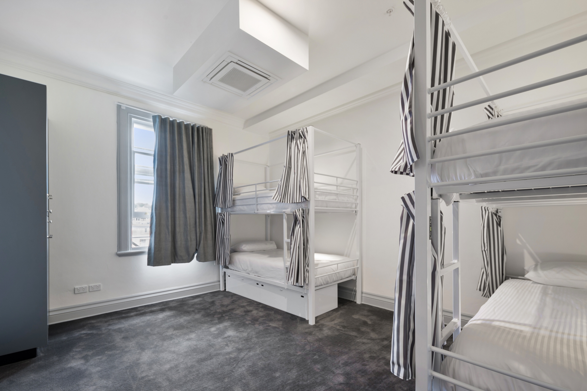 4 Bed Female Only | The Pacific House Hostel | Woolloomooloo, Sydney ...