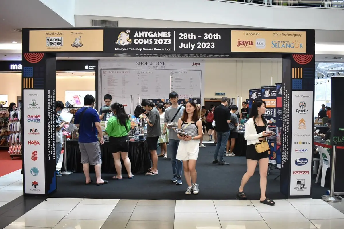 Board Gaming at Any Games Con 2023