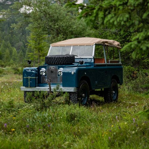 Brooklyn Coachworks - Custom Land Rover Defenders