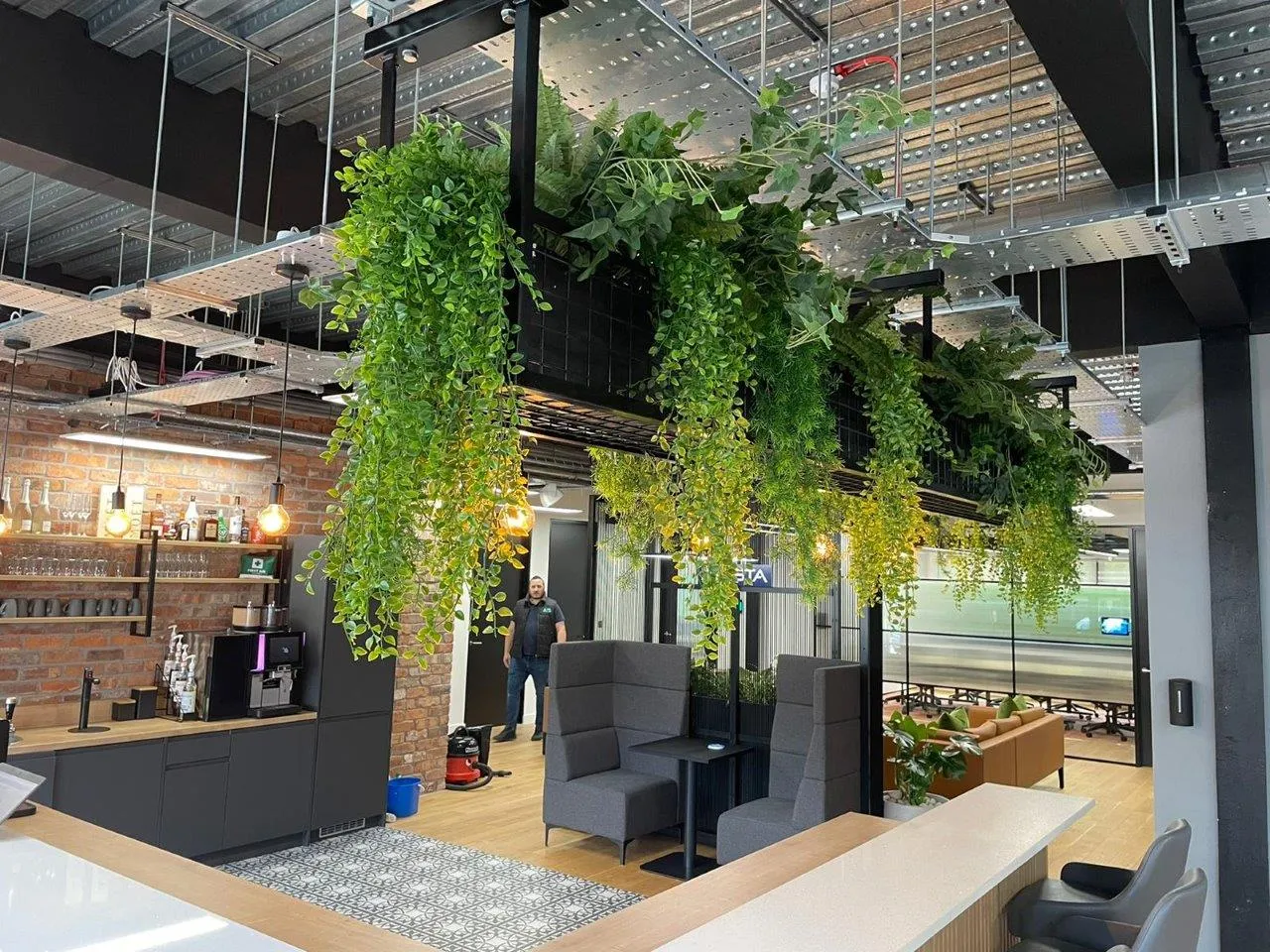 Replica & Artificial Office Plants | Vantage Spaces