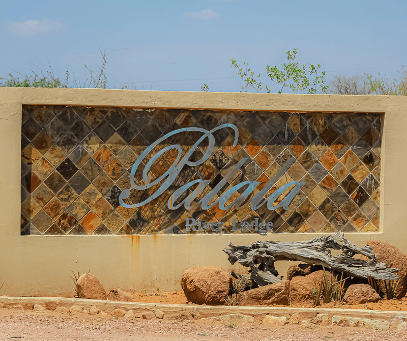 Kuvhima Safaris - Accomodation