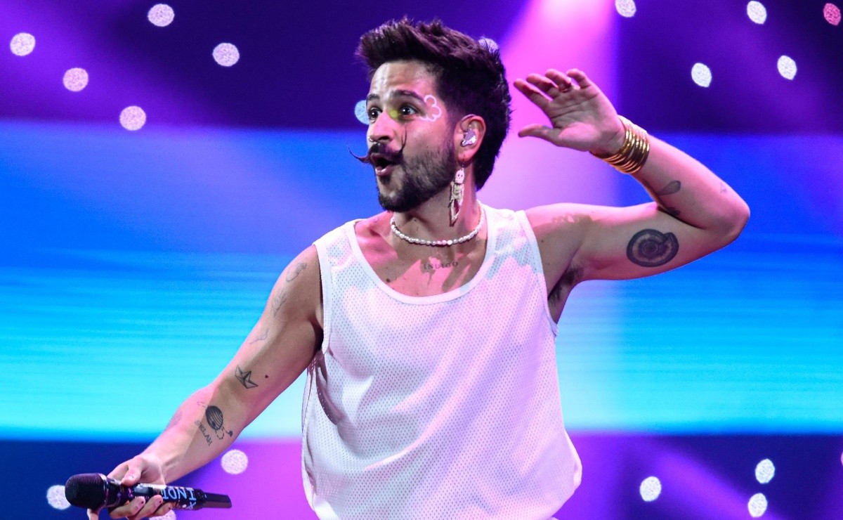 Camilo makes debut at Viña Del Mar Festival with huge success ...