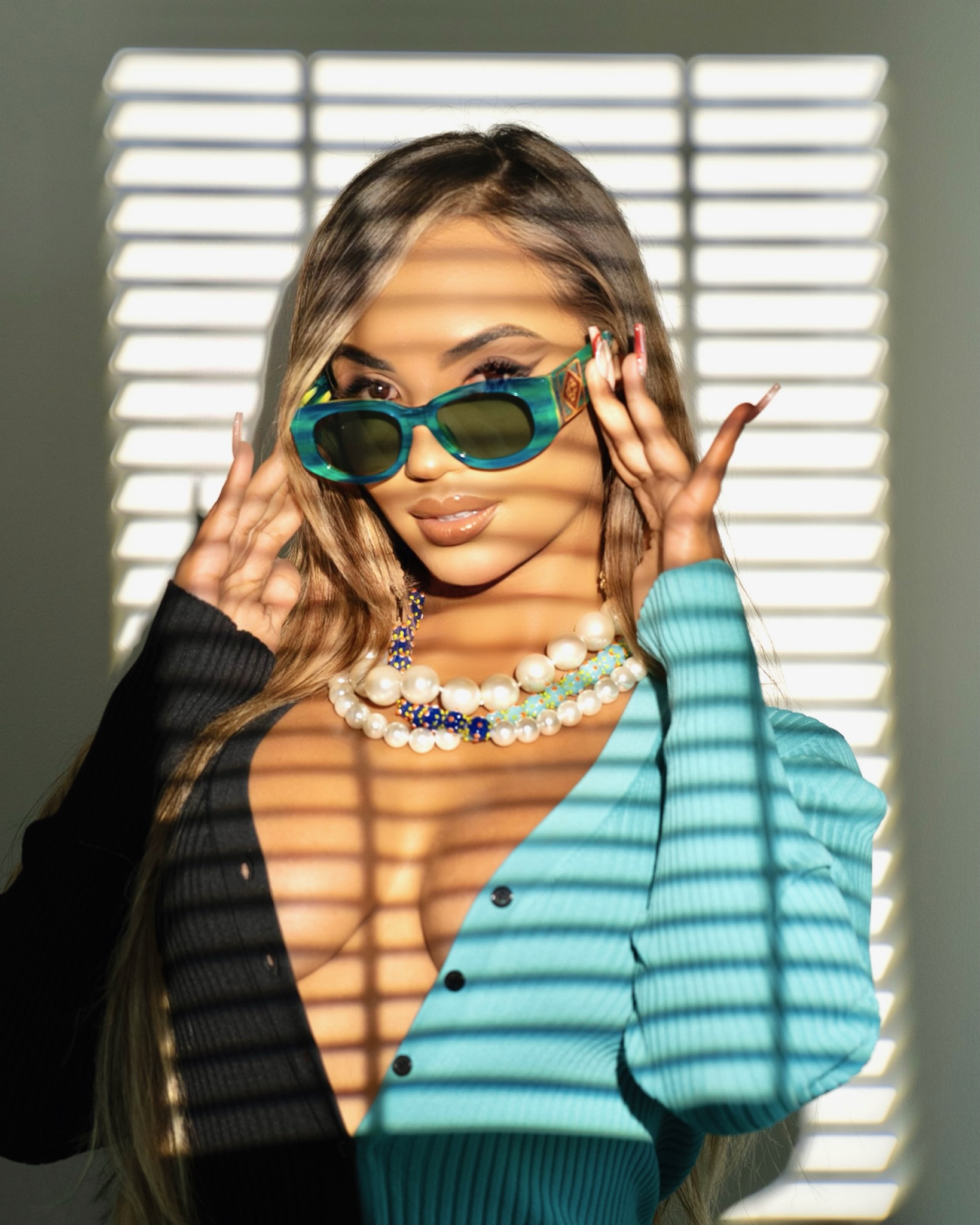 Colombian Sensation Cami B Releases EP "La Mami" Filled with Empowering Anthems