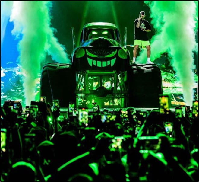 Feid Turns NYC Green with Two Sold Out Concerts at the Prestigious ...