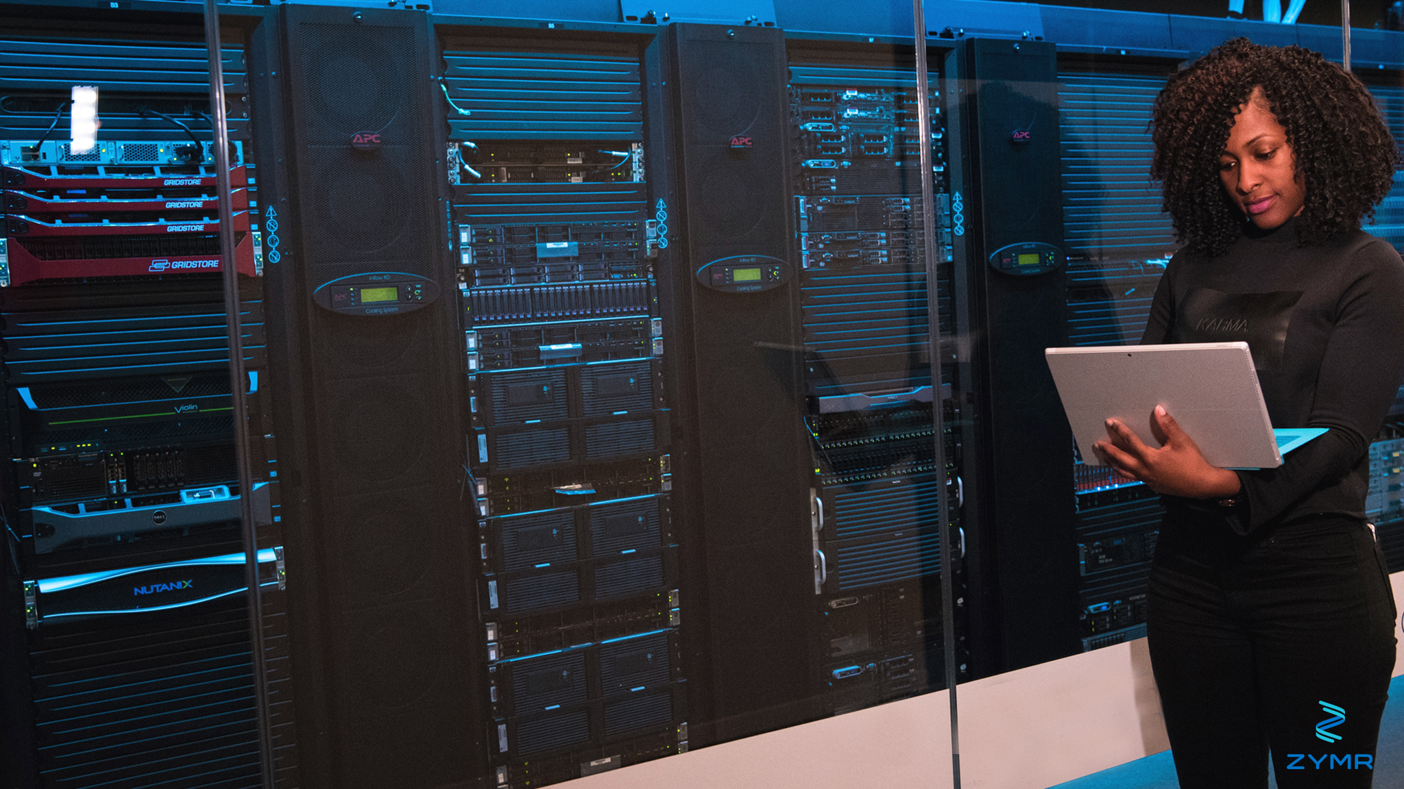 Solr vs Elasticsearch - An Introductory Comparison