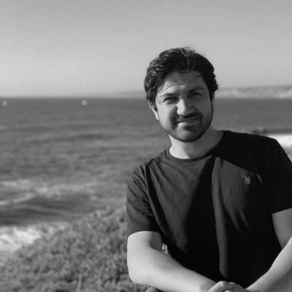 Weave - An AI Collaboration Platform for Biomedicine