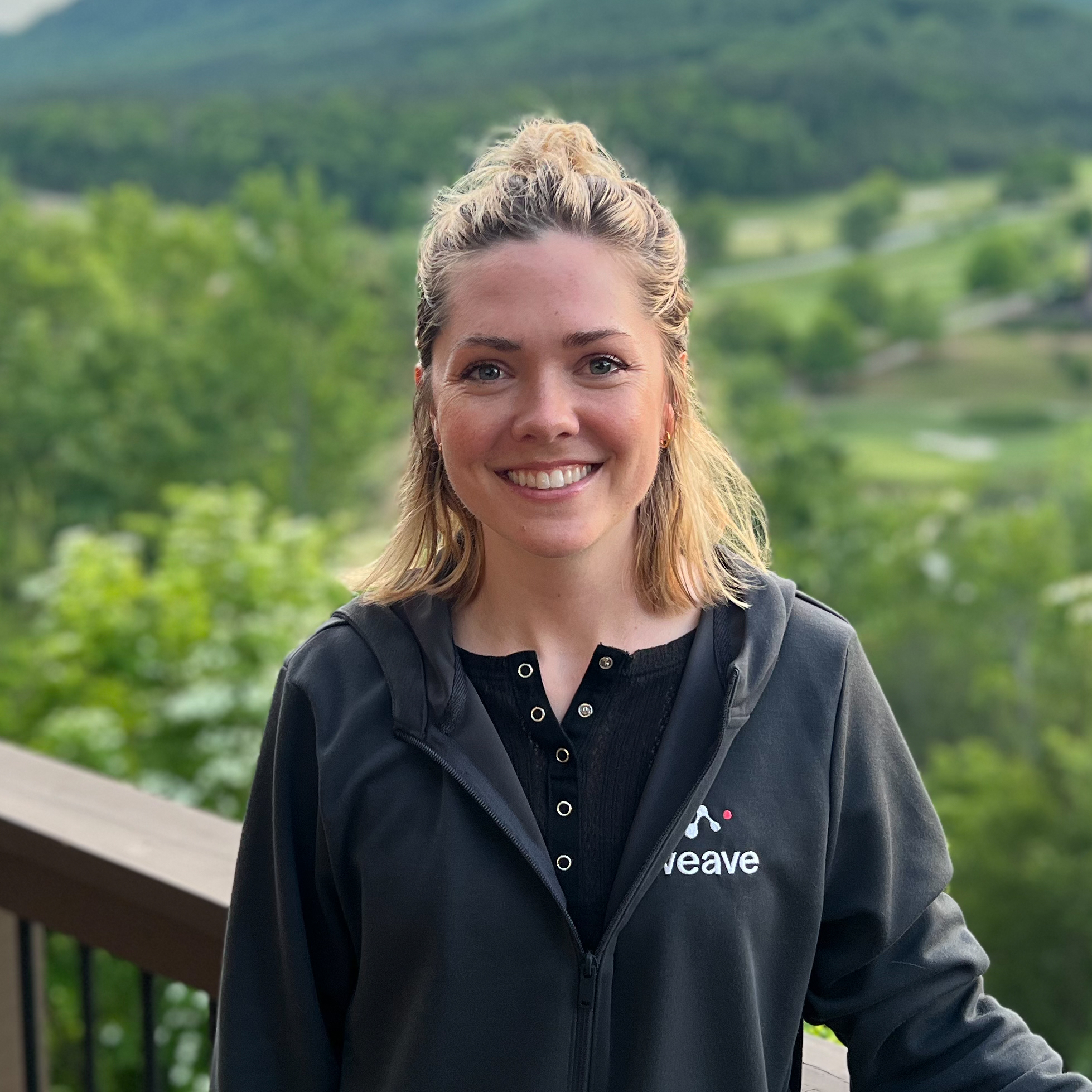 Weave - An AI Collaboration Platform for Biomedicine