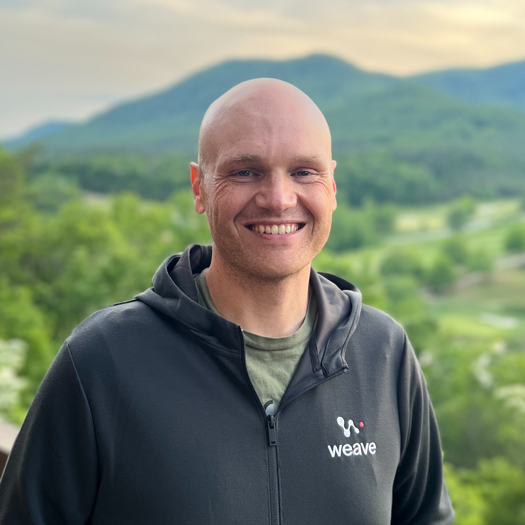 Weave - An AI Collaboration Platform for Biomedicine