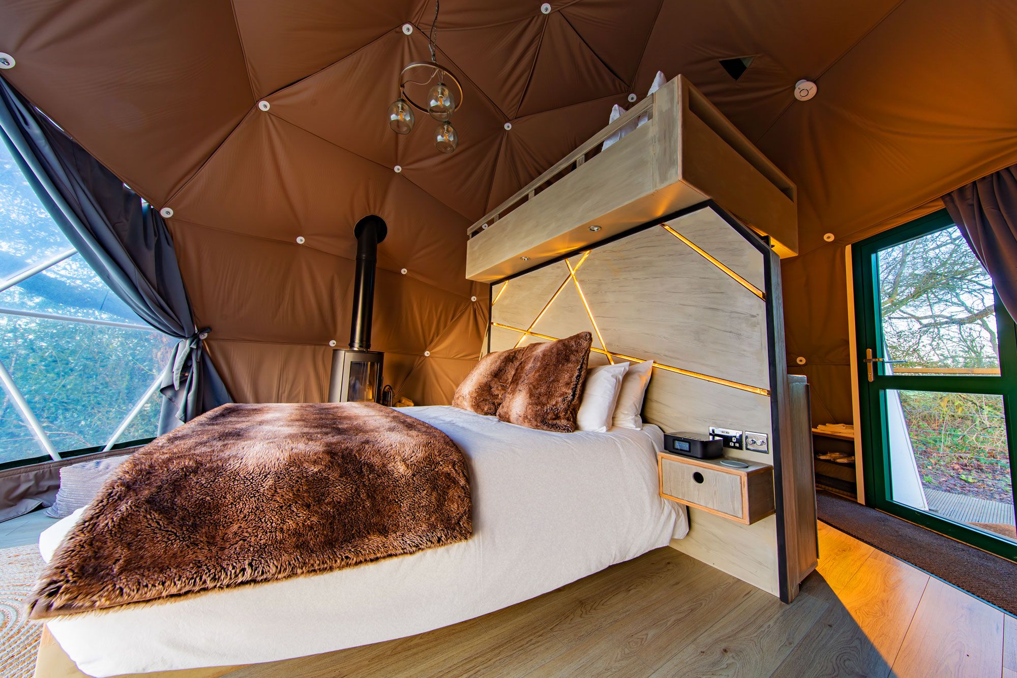 Chartwell Dome - Luna Domes