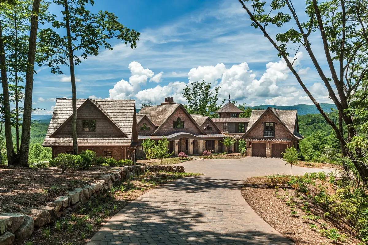 Explore Our Custom Home Projects