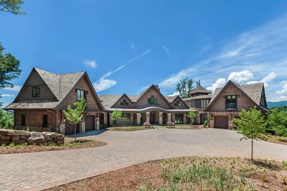 Explore Our Custom Home Projects