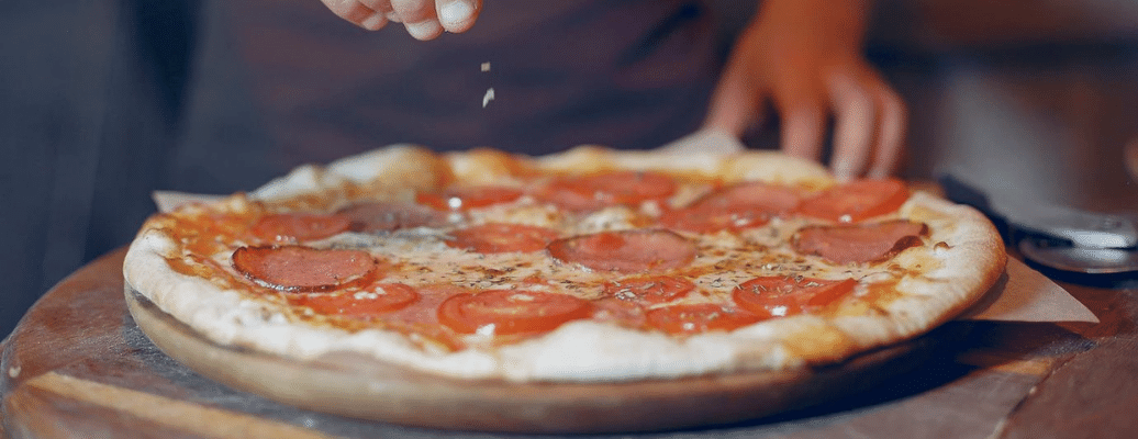 Pizzaiolo: o que é, salário e mercado de trabalho