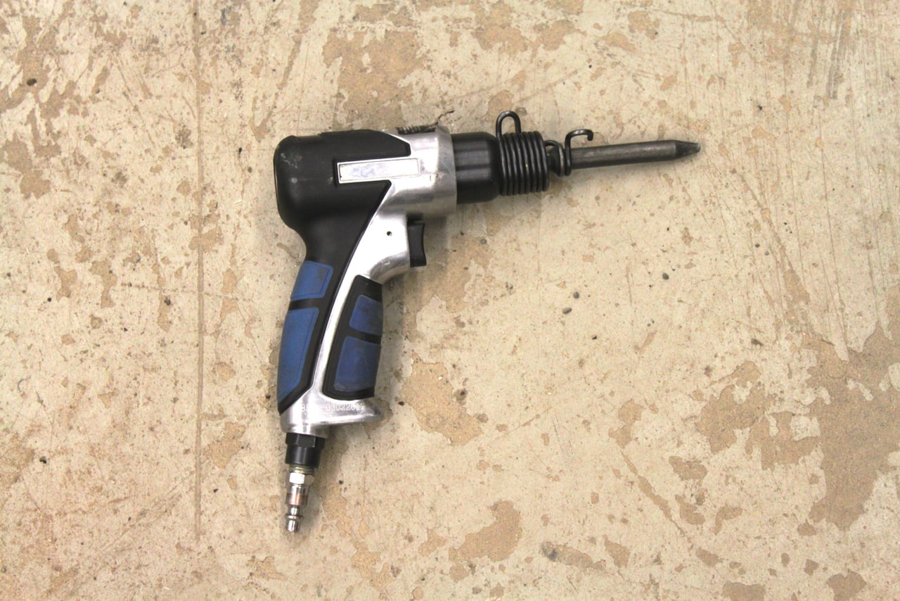 Air Zip Gun - Light Chipping | Riverside Rentals | Windsor Essex County