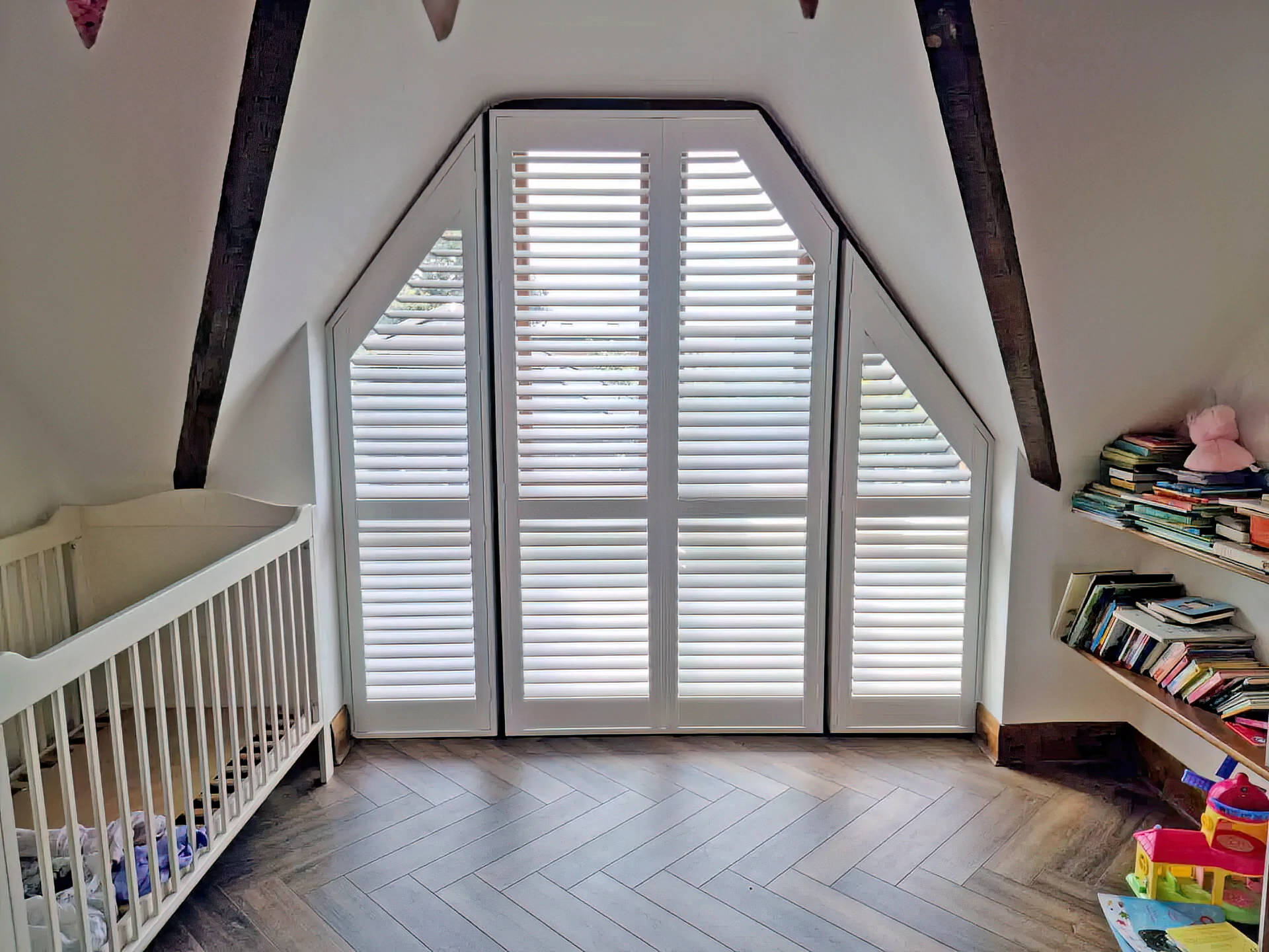 Advantages of Using Custom Shaped Shutters on Unusual Window Shapes