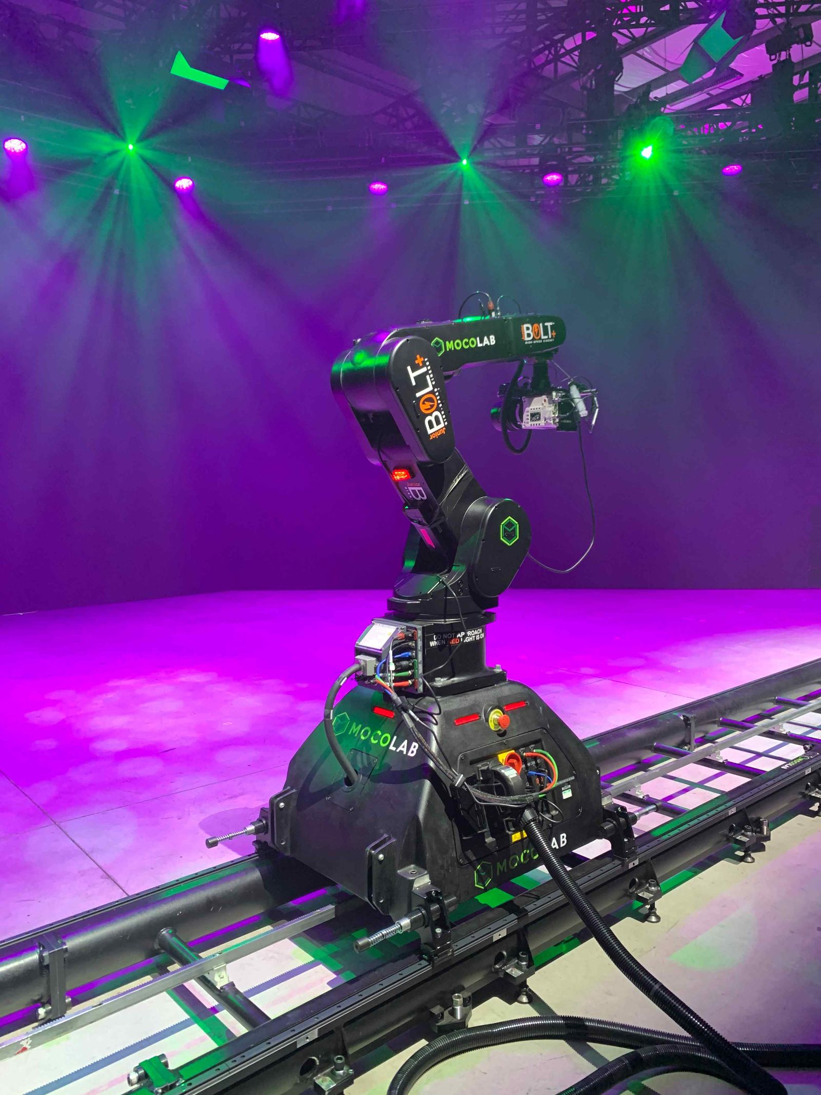 Bolt Cinema Robot | Tabletop and Motion Control