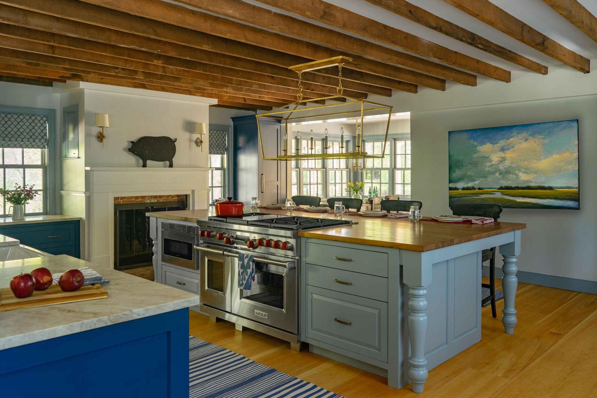 Lucía Lighting & Design